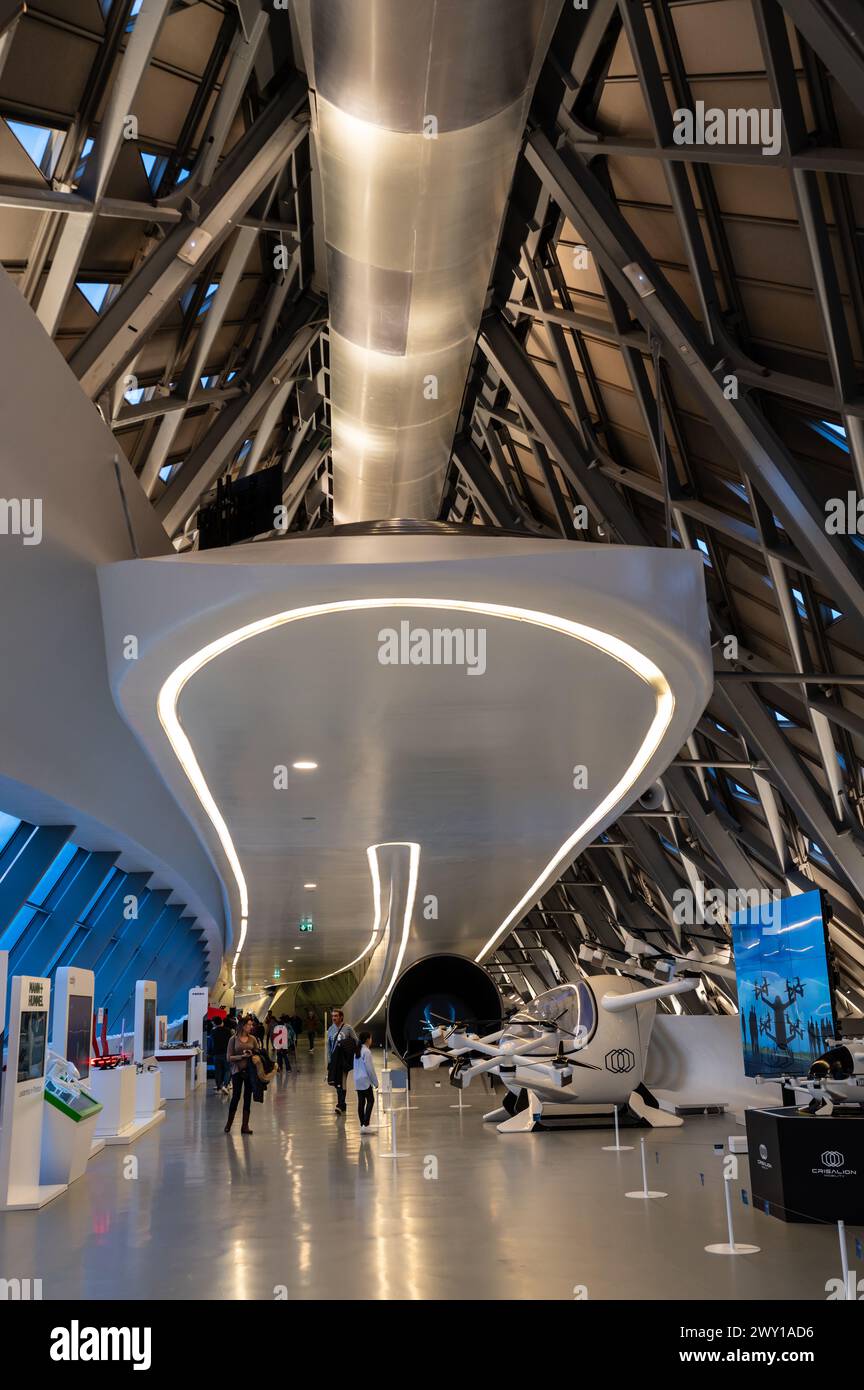 Mobility City Technology Museum in Zaha Hadid’s Bridge (Bridge Pavilion), Zaragoza, Spain Stock ...