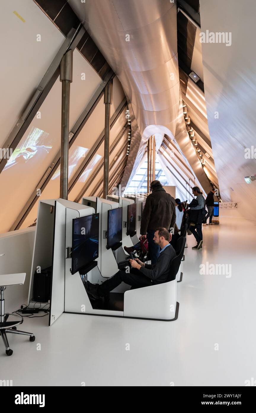 Mobility City Technology Museum in Zaha Hadid’s Bridge (Bridge Pavilion ...