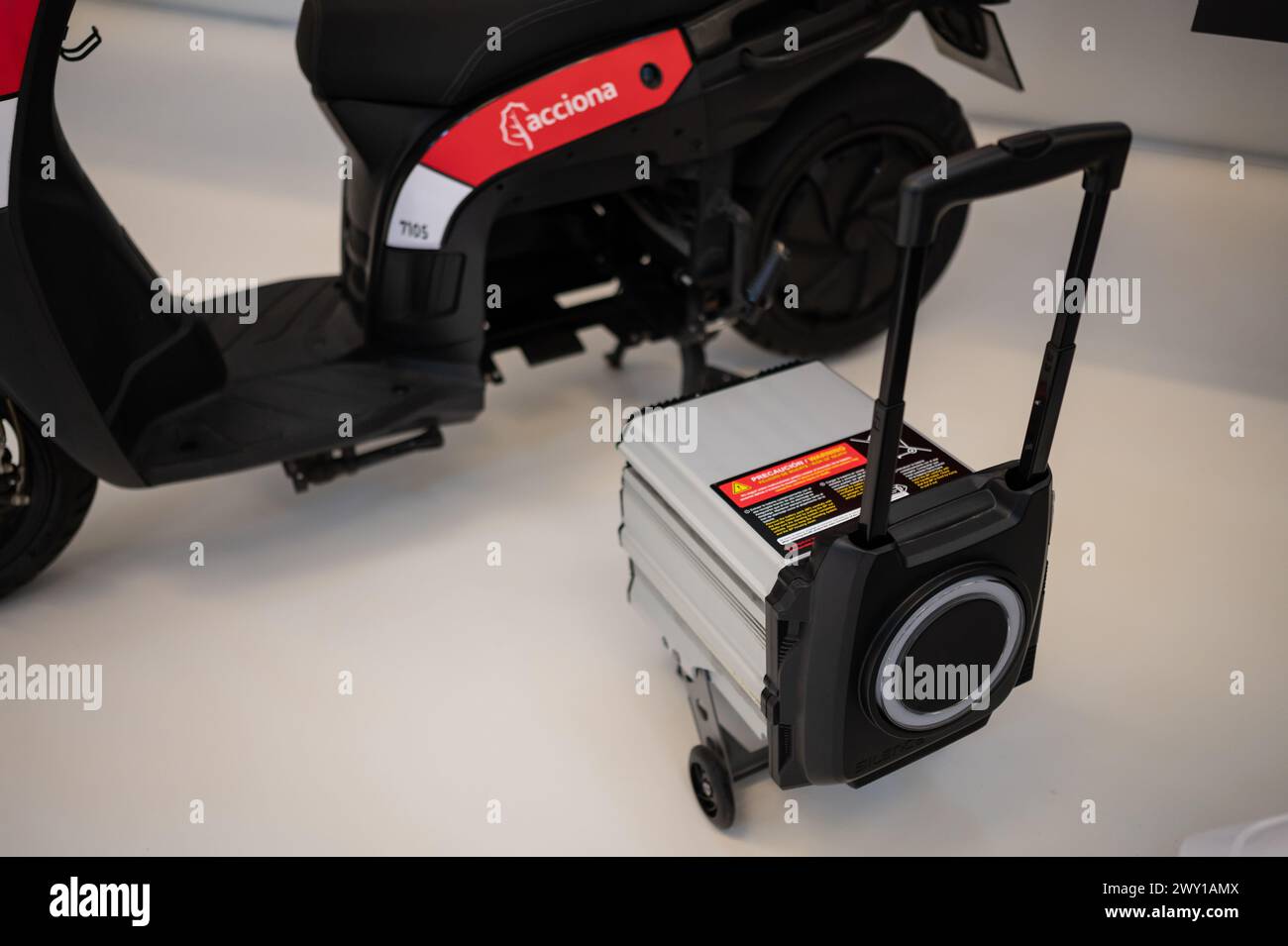 Swappable battery motorcycle hi-res stock photography and images - Alamy