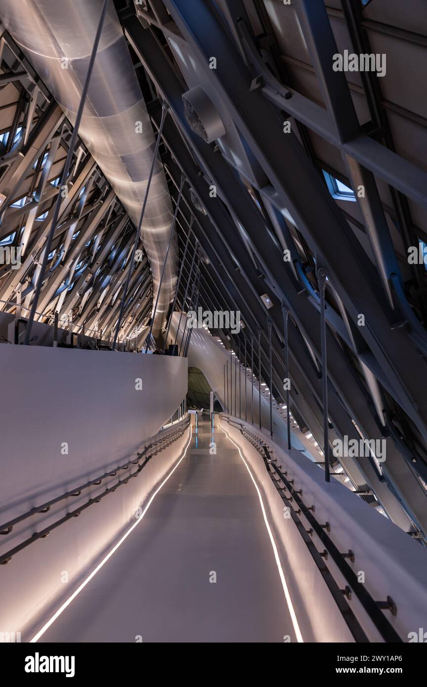 Mobility City Technology Museum in Zaha Hadid’s Bridge (Bridge Pavilion ...