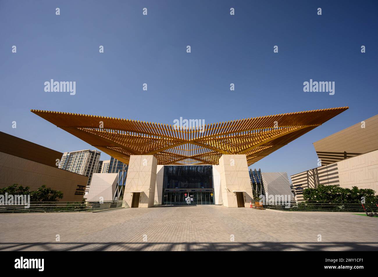 Zugang zur Expo 2020 Metro Station - Al Forsan Park, Expo City ...