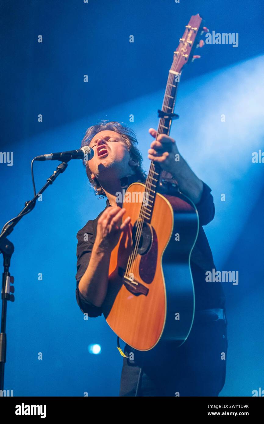 Tom mcrae hi-res stock photography and images - Alamy