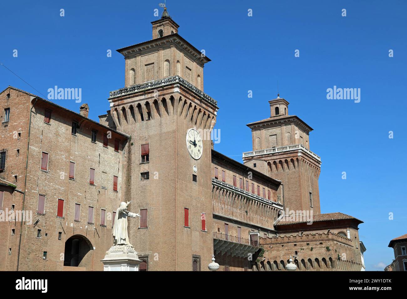 Castello Estense at Ferrara in the Emilia Romagna region of italy Stock ...