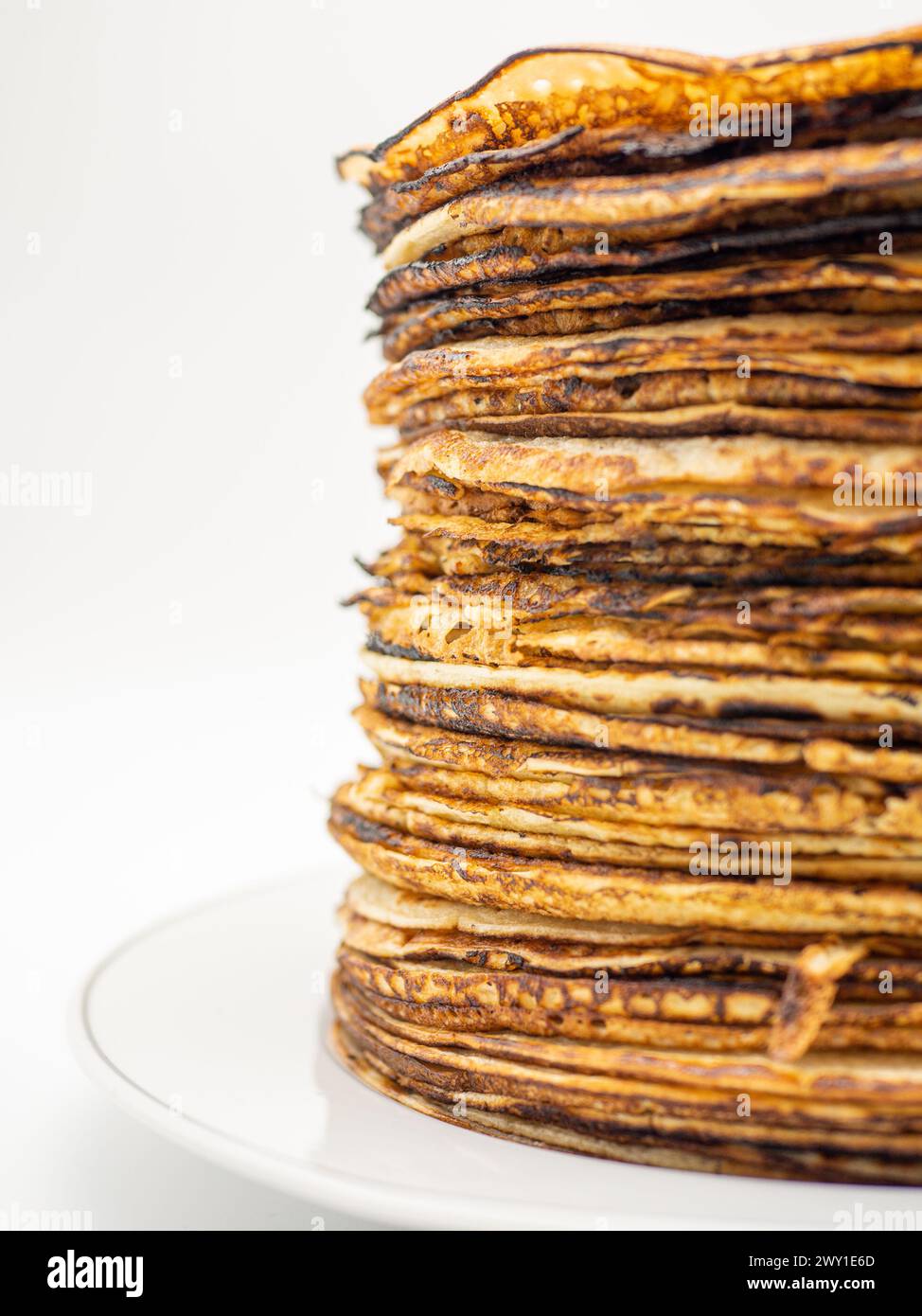 Golden crepes hi-res stock photography and images - Alamy