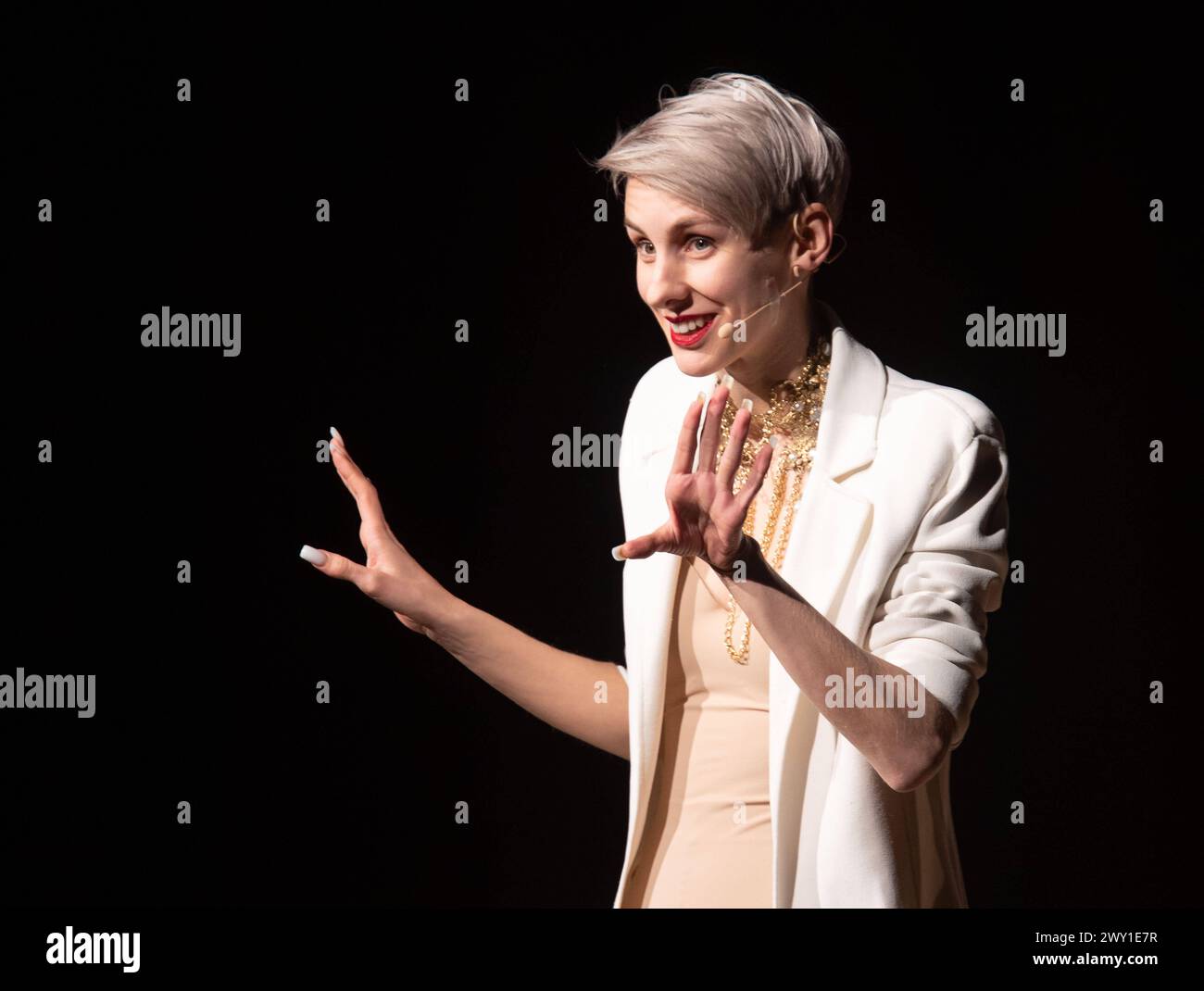 Kaiserin Stasi die Erste 23.03.2024 Lampertheim Kaiserin Stasi die ...