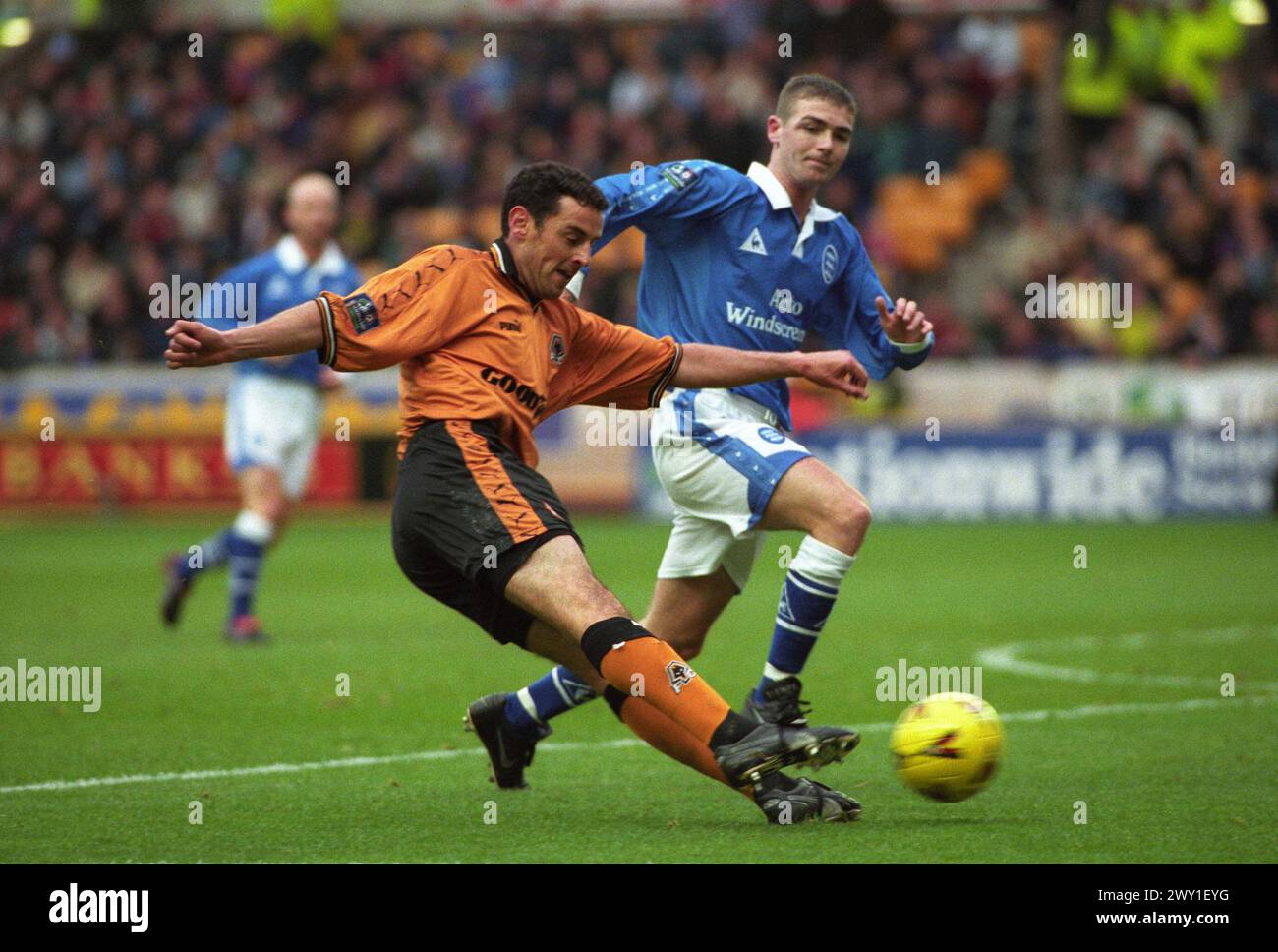 WOLVES V BIRMINGHAM CITY AT MOLINEUX 22/11/98 3-1 Kevin Muscat and ...