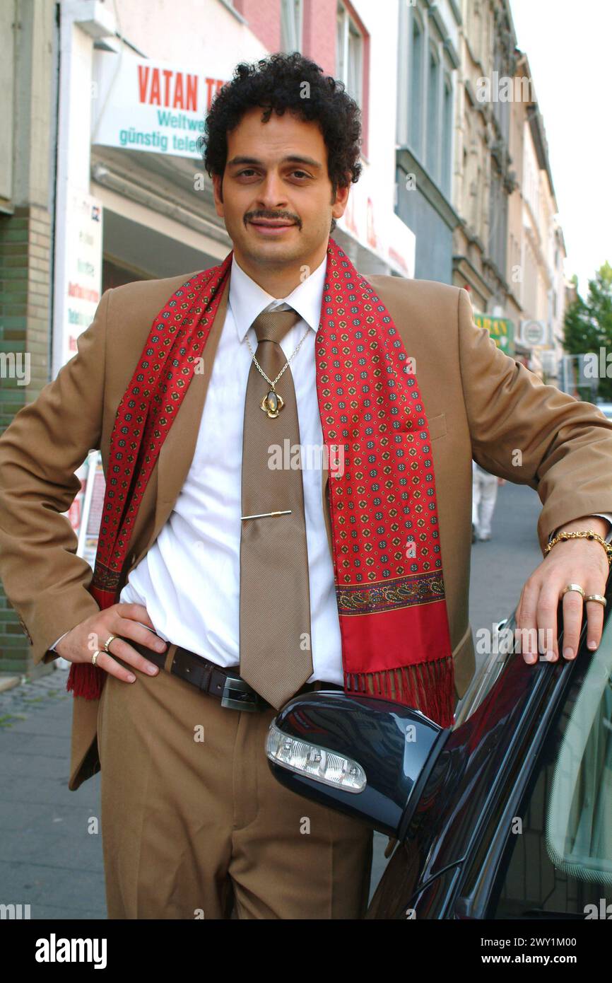 Was guckst du?! Comedy-Sendung mit dem Komiker Kaya Yanar, Deutschland ...