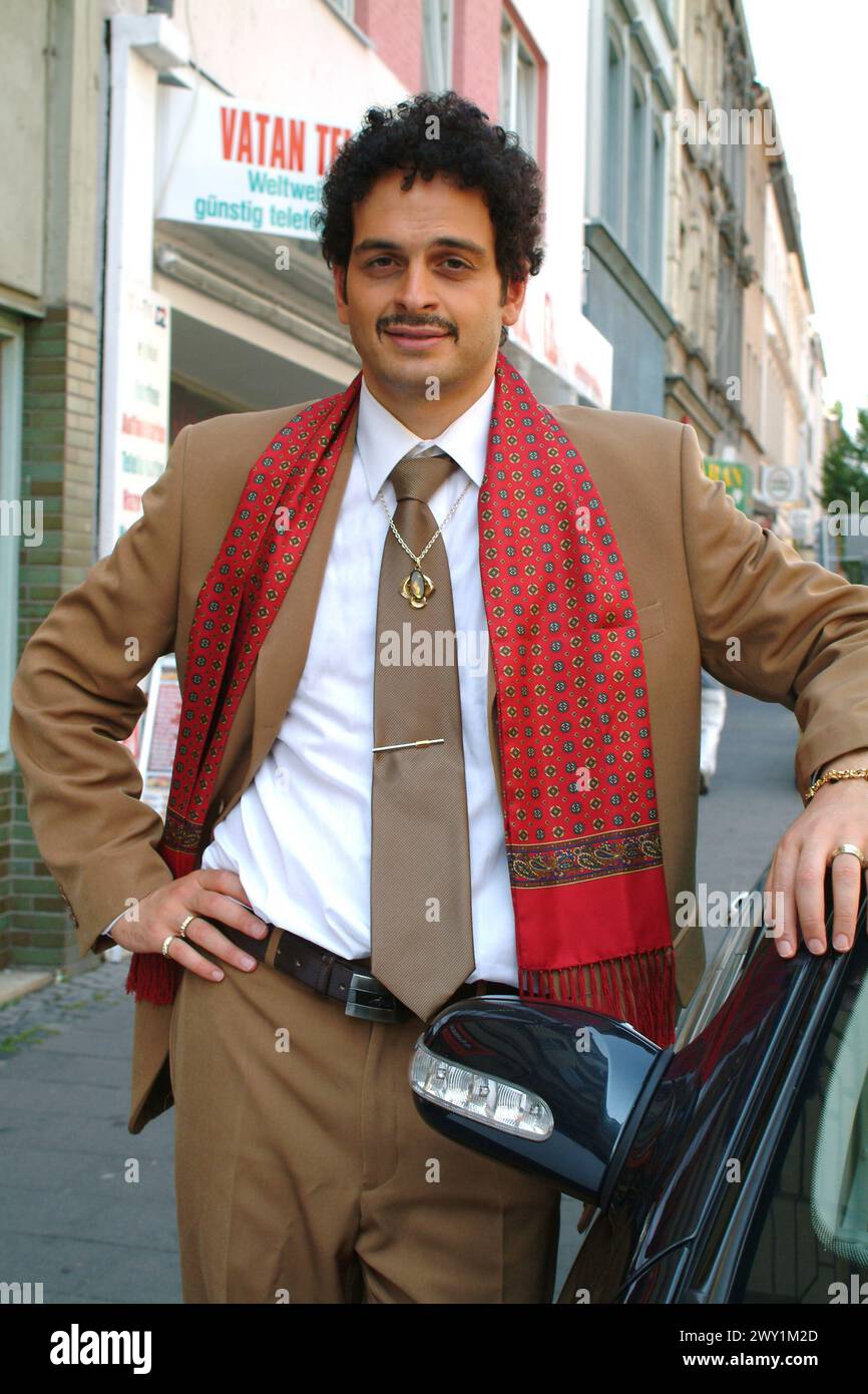 Was guckst du?! Comedy-Sendung mit dem Komiker Kaya Yanar, Deutschland ...