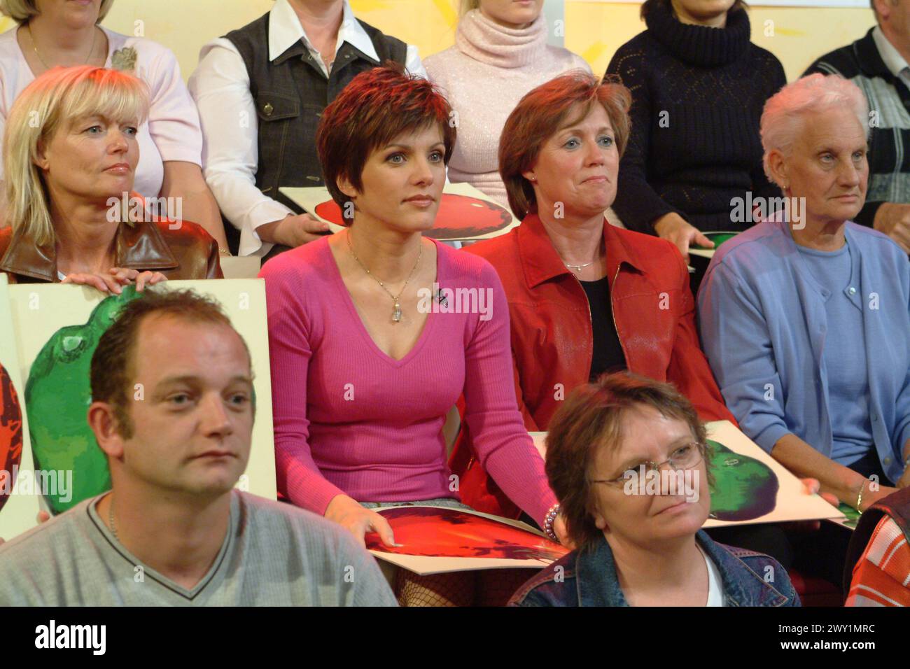 Kochduell Folge 1377 Promi-Special, Kochsendung Fernsehsendung des deutschen Fernsehsenders VOX ...