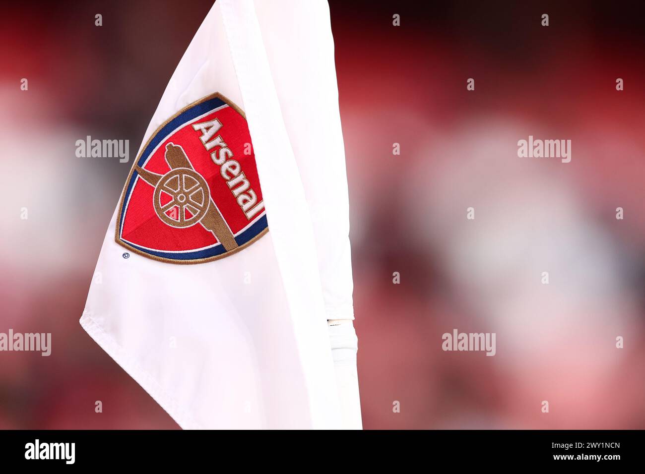 Arsenal badge hi-res stock photography and images - Alamy
