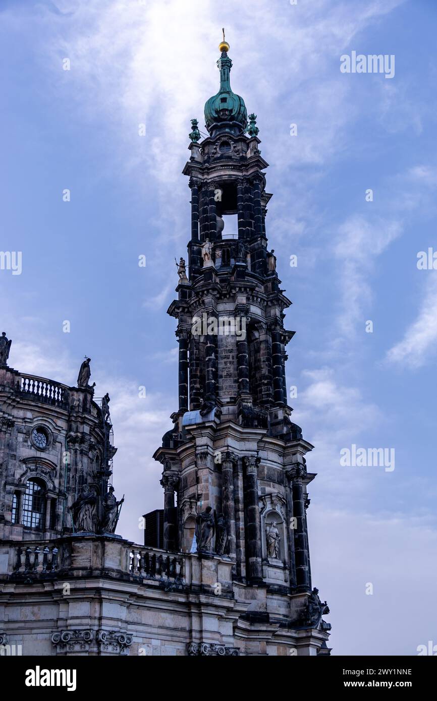 A short evening stroll through the beautiful historic city centre of ...