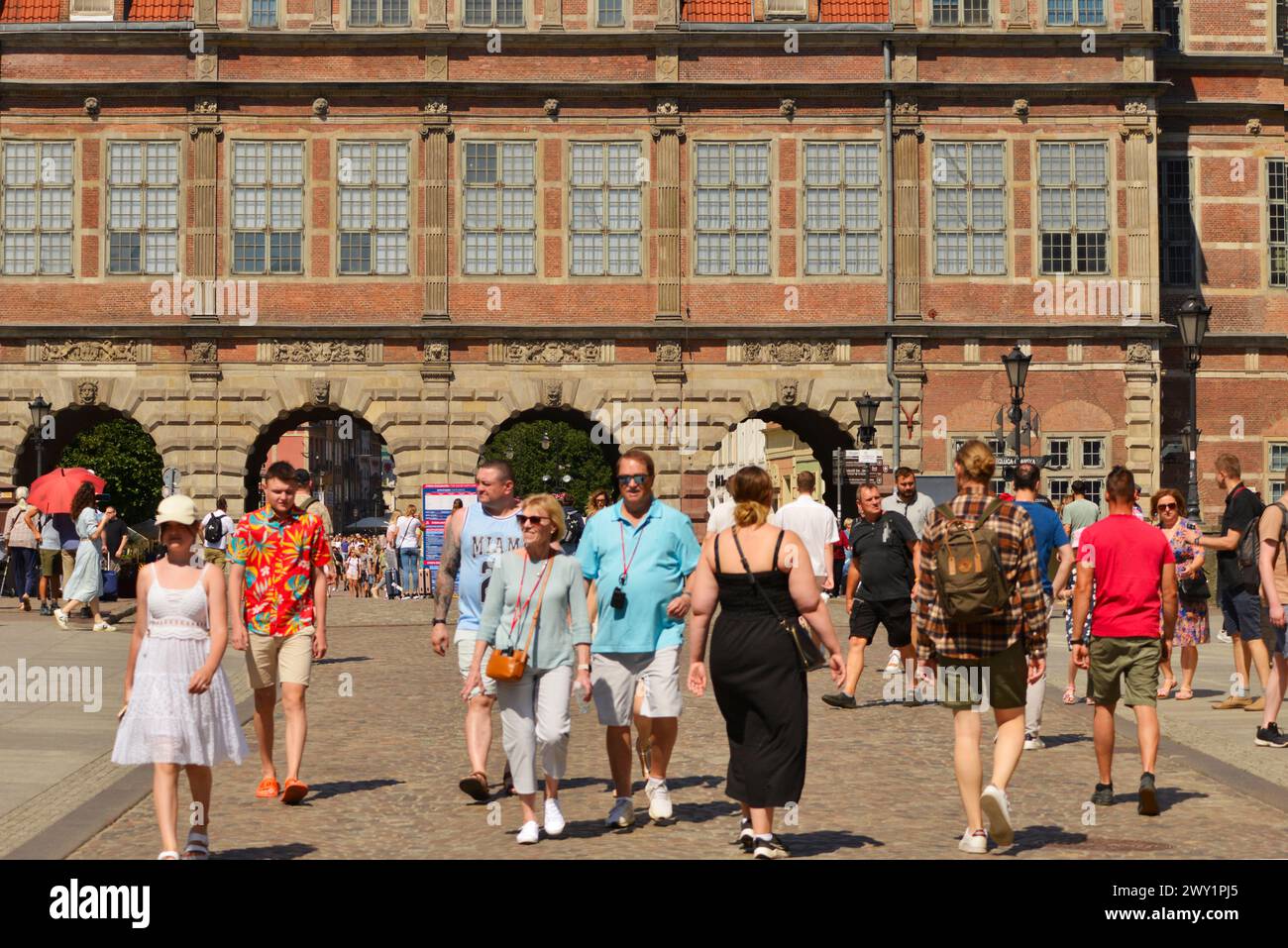 Gdansk Green Gate, Green Gate, Old Town Gdansk, Gdansk, tourists ...
