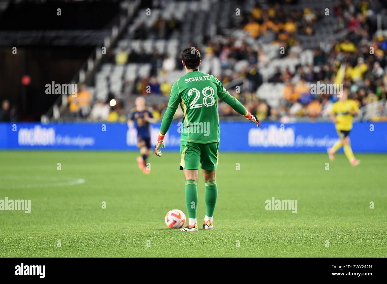 Columbus, Ohio, USA. 2nd Apr, 2024. Columbus Crew goalkeeper Patrick ...