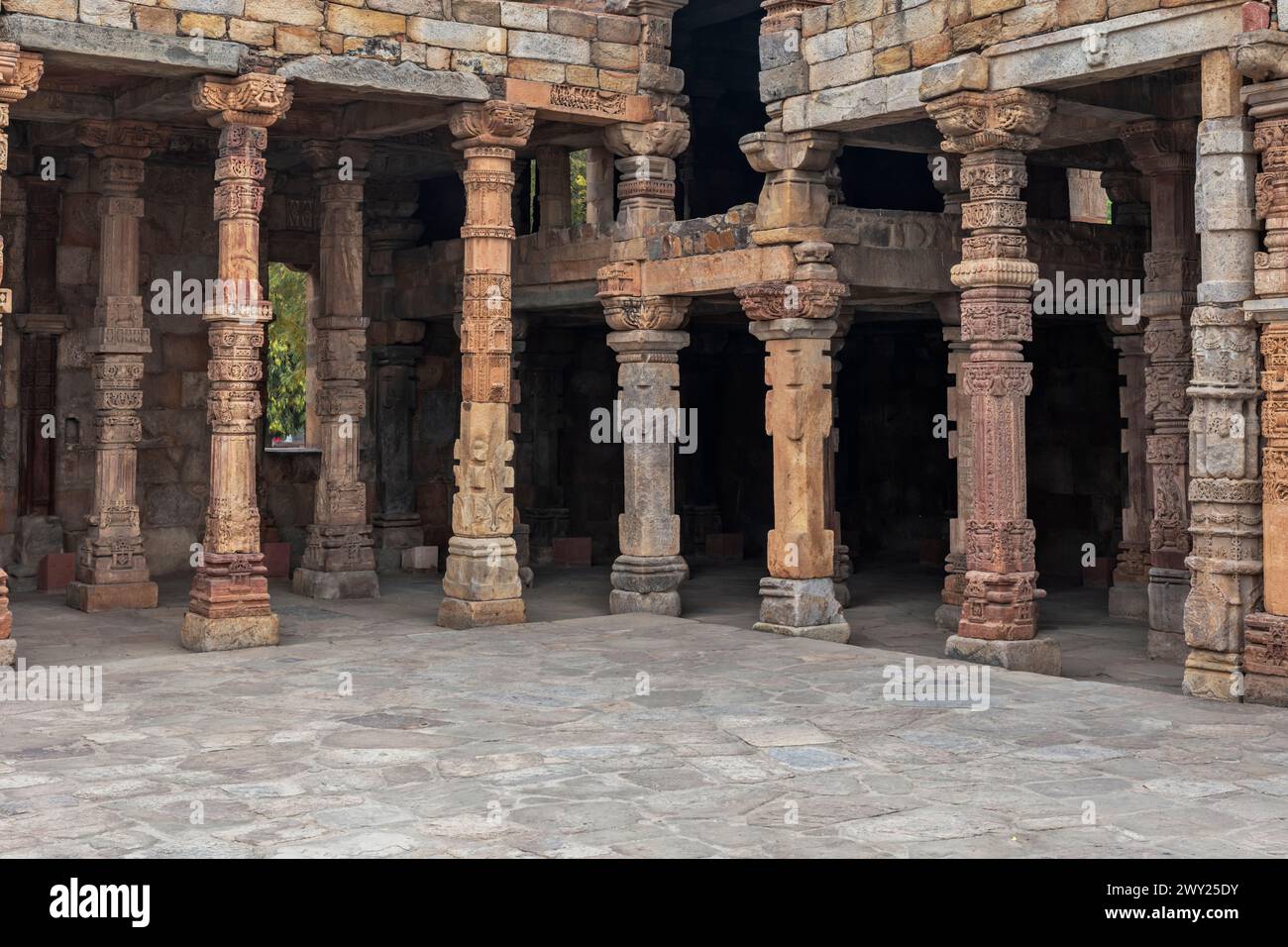 13th century qutub minar complex hi-res stock photography and images ...