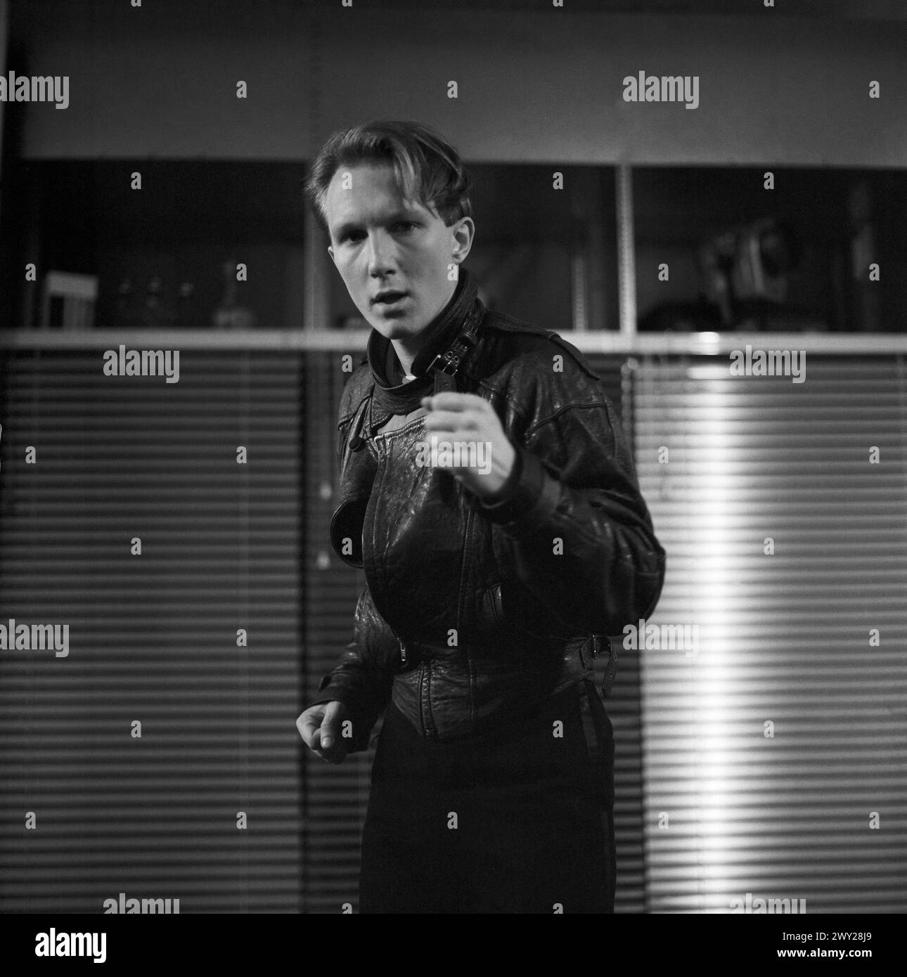 Alexander Hauff als Fritz in der Sendung 45 Frieber - Die Vier aus der ...