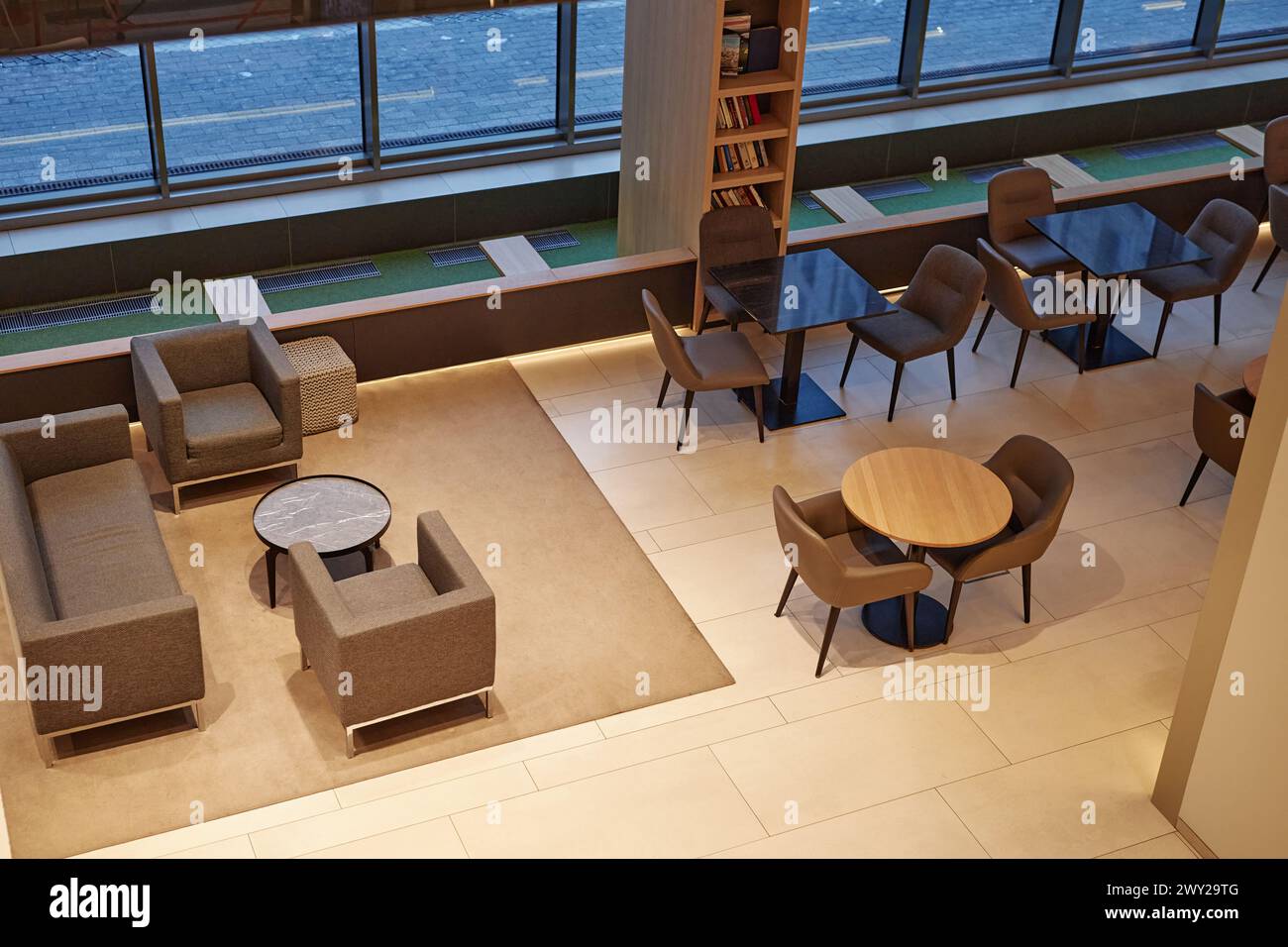 Top view hotel lobby hi-res stock photography and images - Alamy