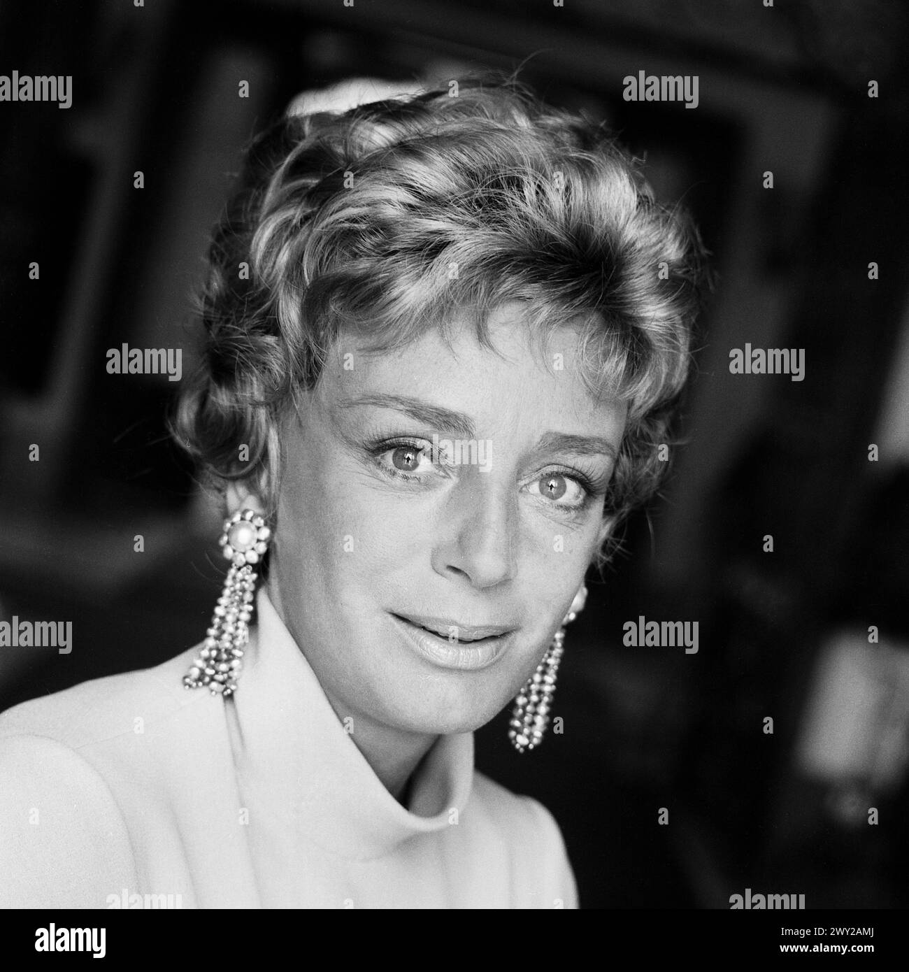 Nur triangle hi-res stock photography and images - Alamy