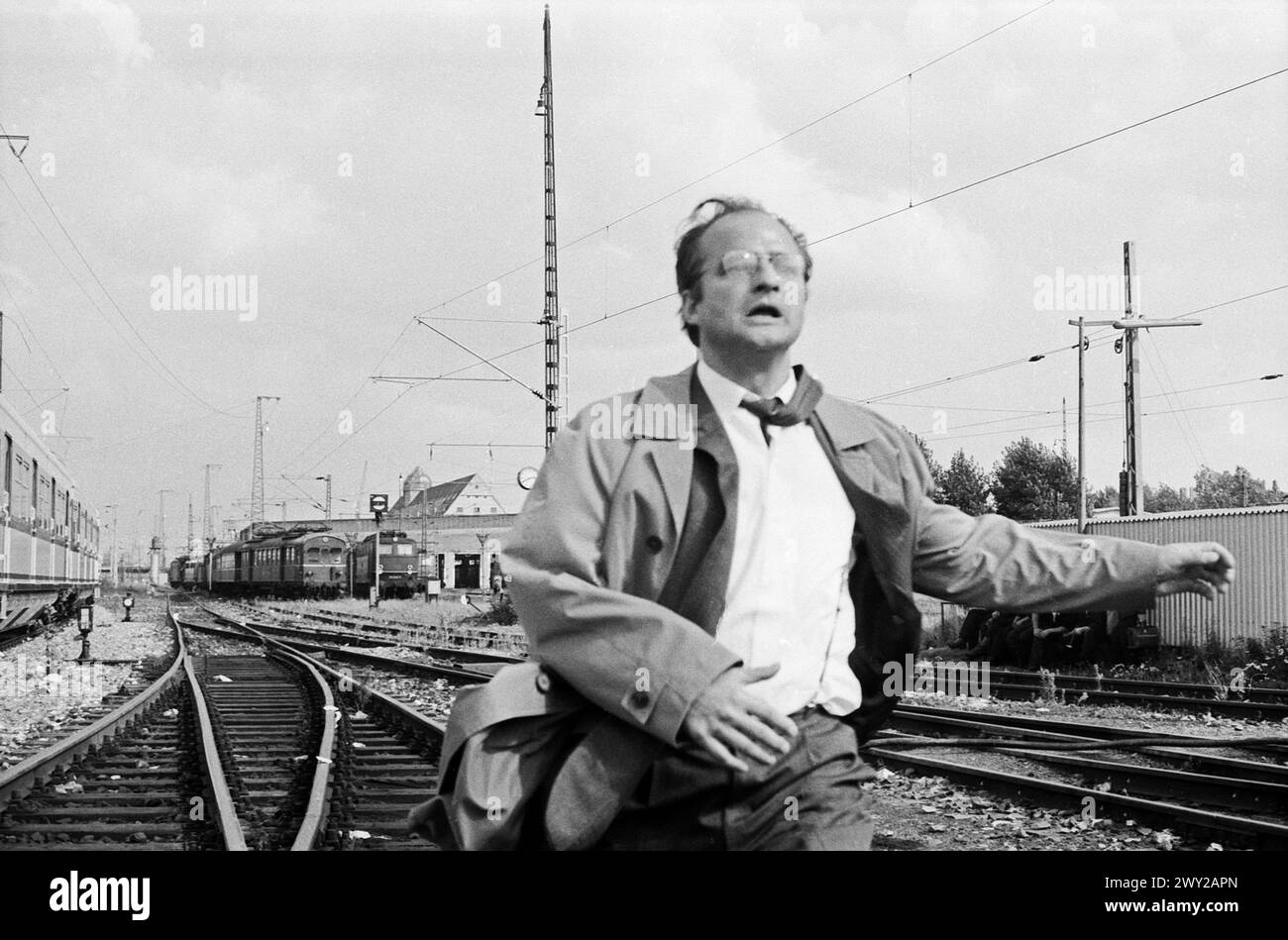 Bahngleis Black and White Stock Photos & Images - Alamy