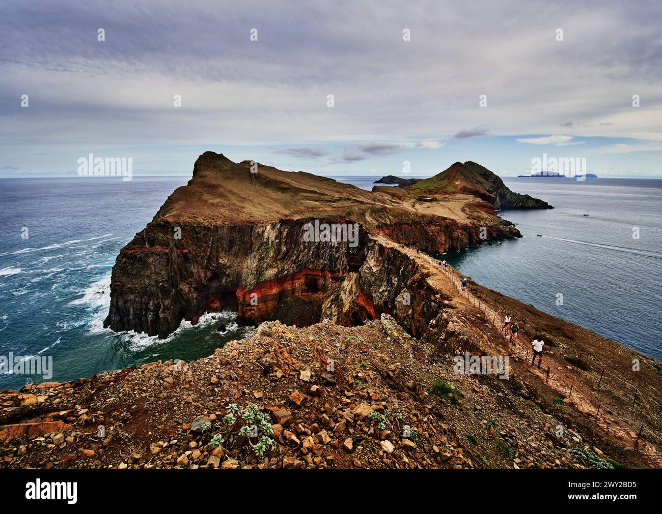 Pr8 vereda da ponta de sao lourenco hi-res stock photography and images ...