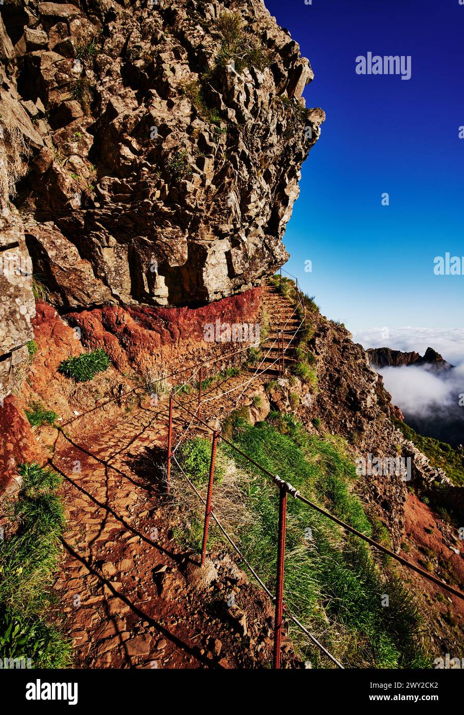 PR1 trail, Pico do Arierio To Pico Ruivo Hike, On Madeira Island ...