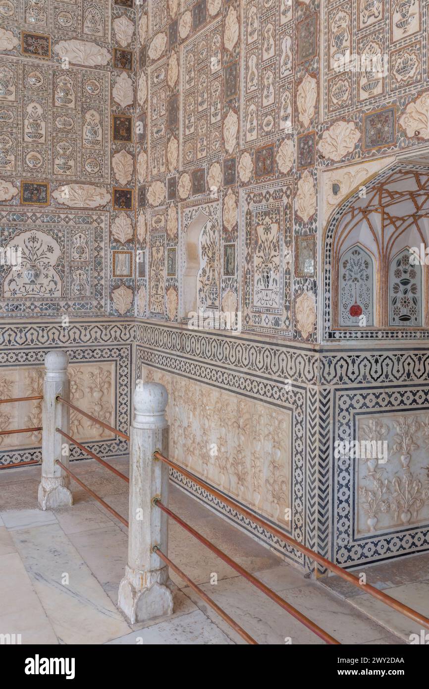 Interior amber fort jaipur rajasthan hi-res stock photography and ...