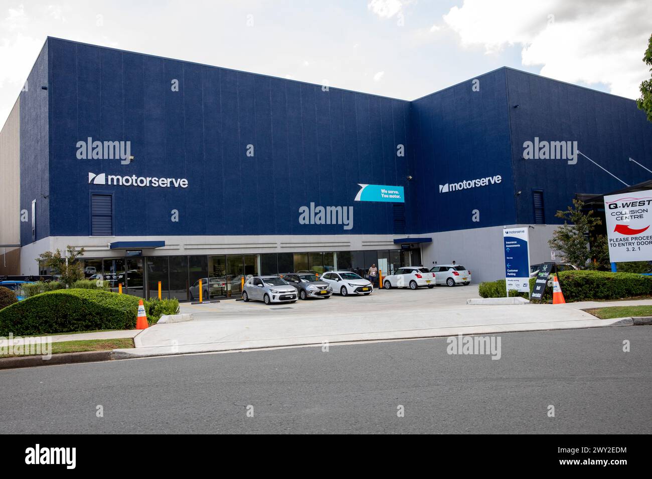 Motorserve hi-res stock photography and images - Alamy