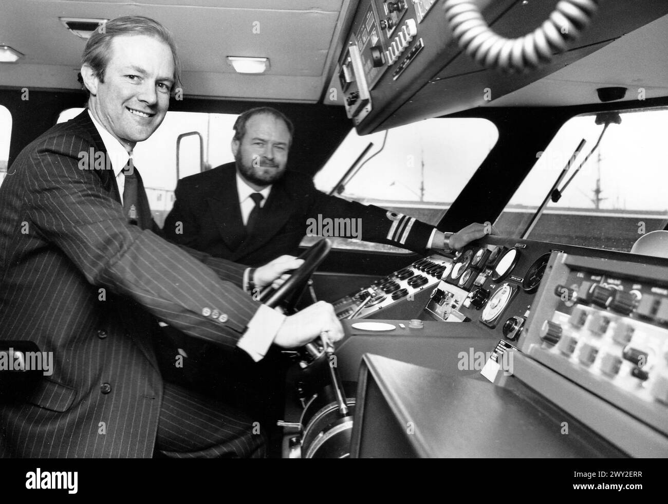 PETER LILLEY ECONOMIC SECRETARY TO THE TREASURYAT THE CONTROLS OF ...