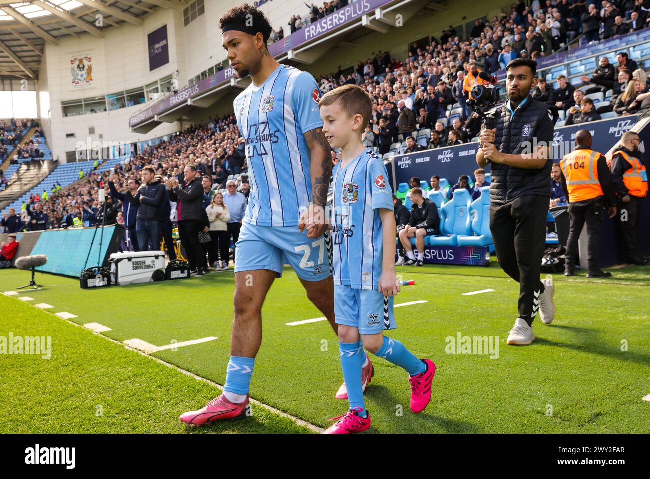 Matchday Mascots and the players walk out during the Sky Bet ...