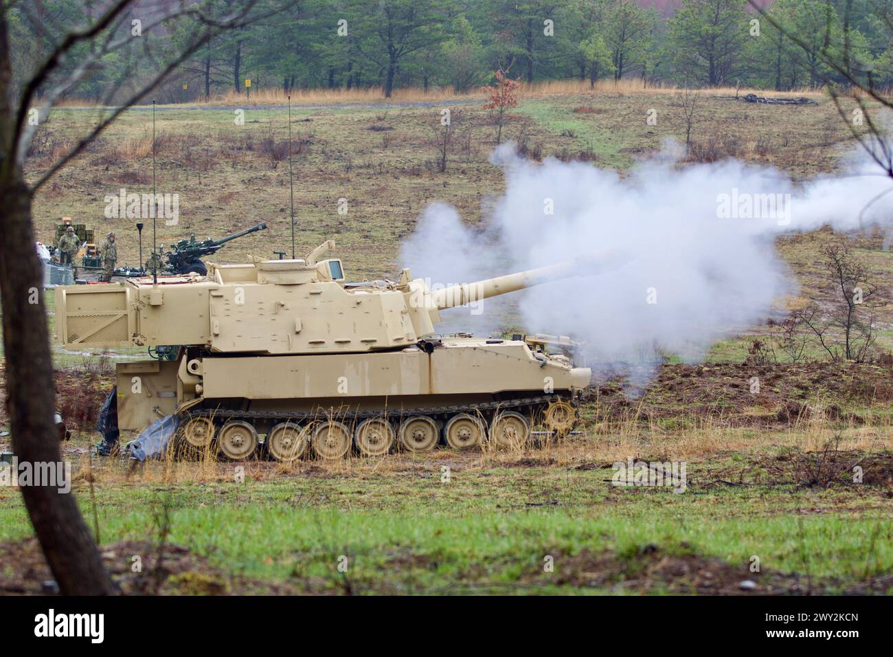 U.S. Soldiers attending the Field Artillery Cannon Section Chief Course ...