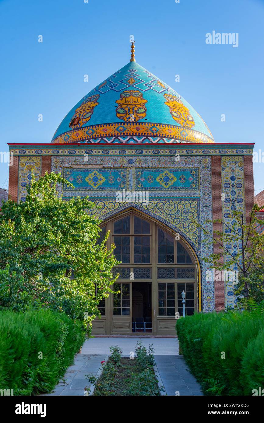 Blue Mosque in Armenian capital Yerevan Stock Photo - Alamy