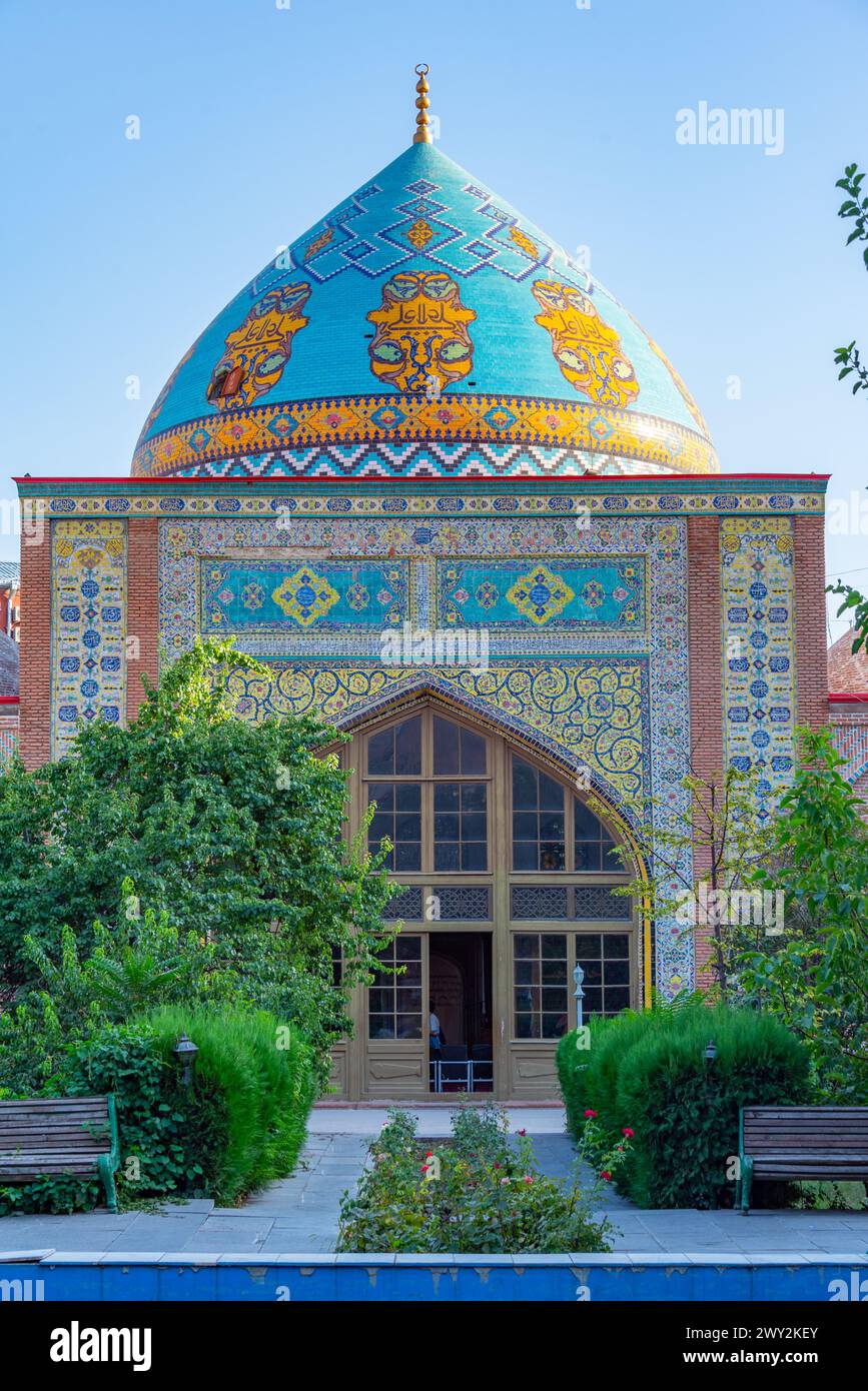 Blue Mosque in Armenian capital Yerevan Stock Photo - Alamy