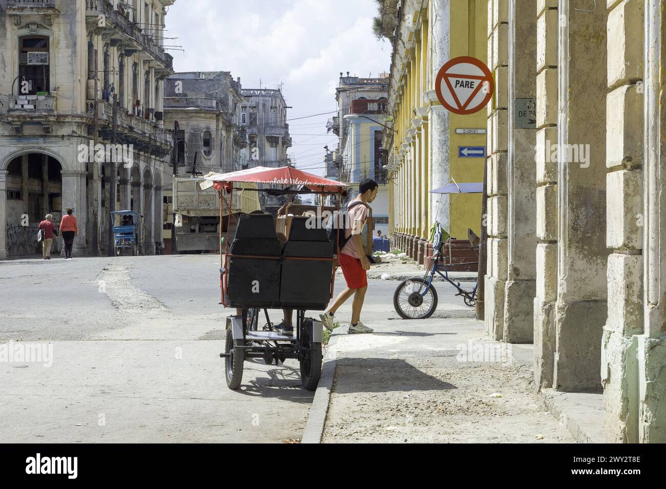 Bicitaxi hi-res stock photography and images - Alamy