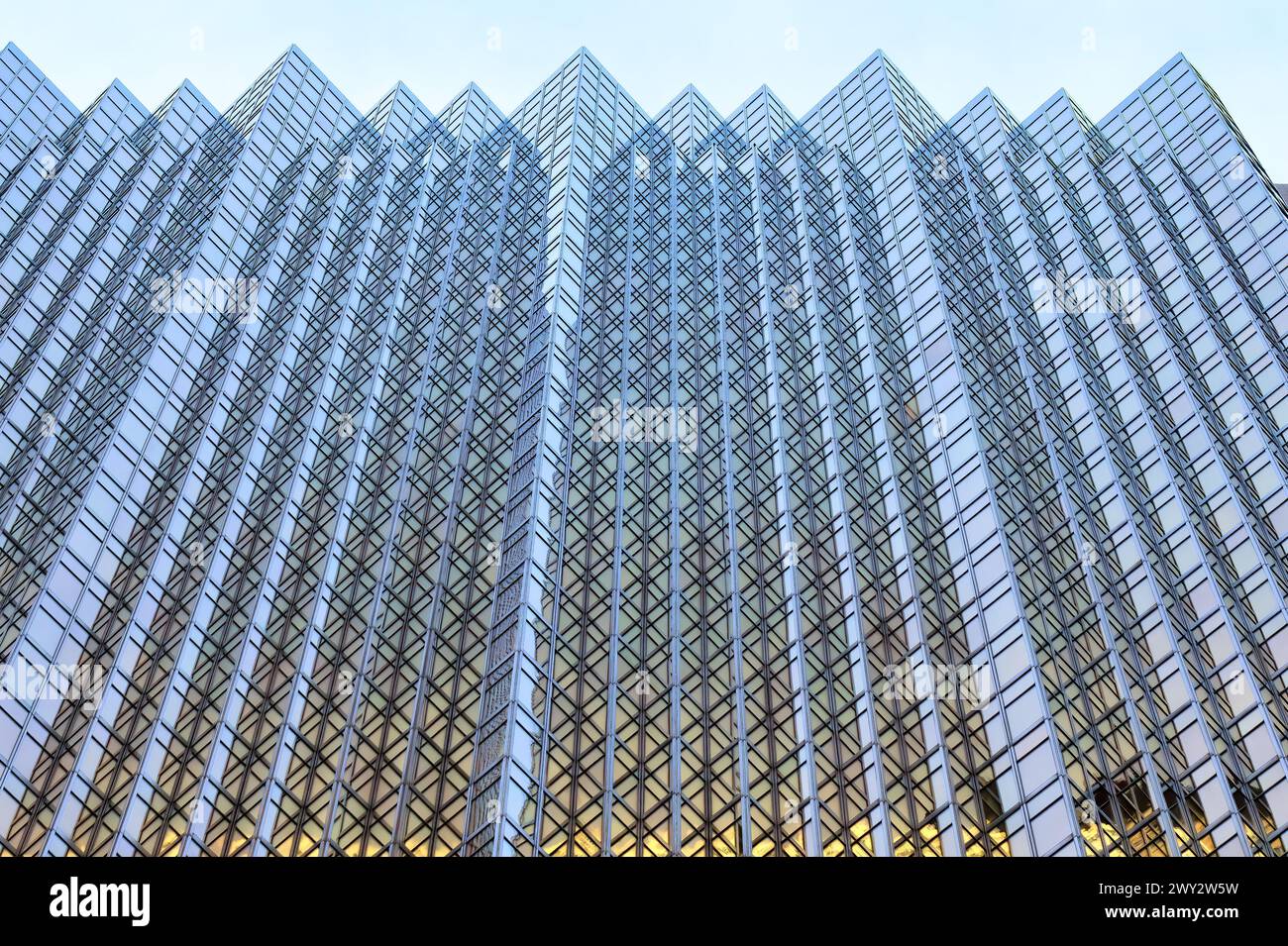 Modern exterior wall of the Royal Bank Plaza, North Tower, building and ...