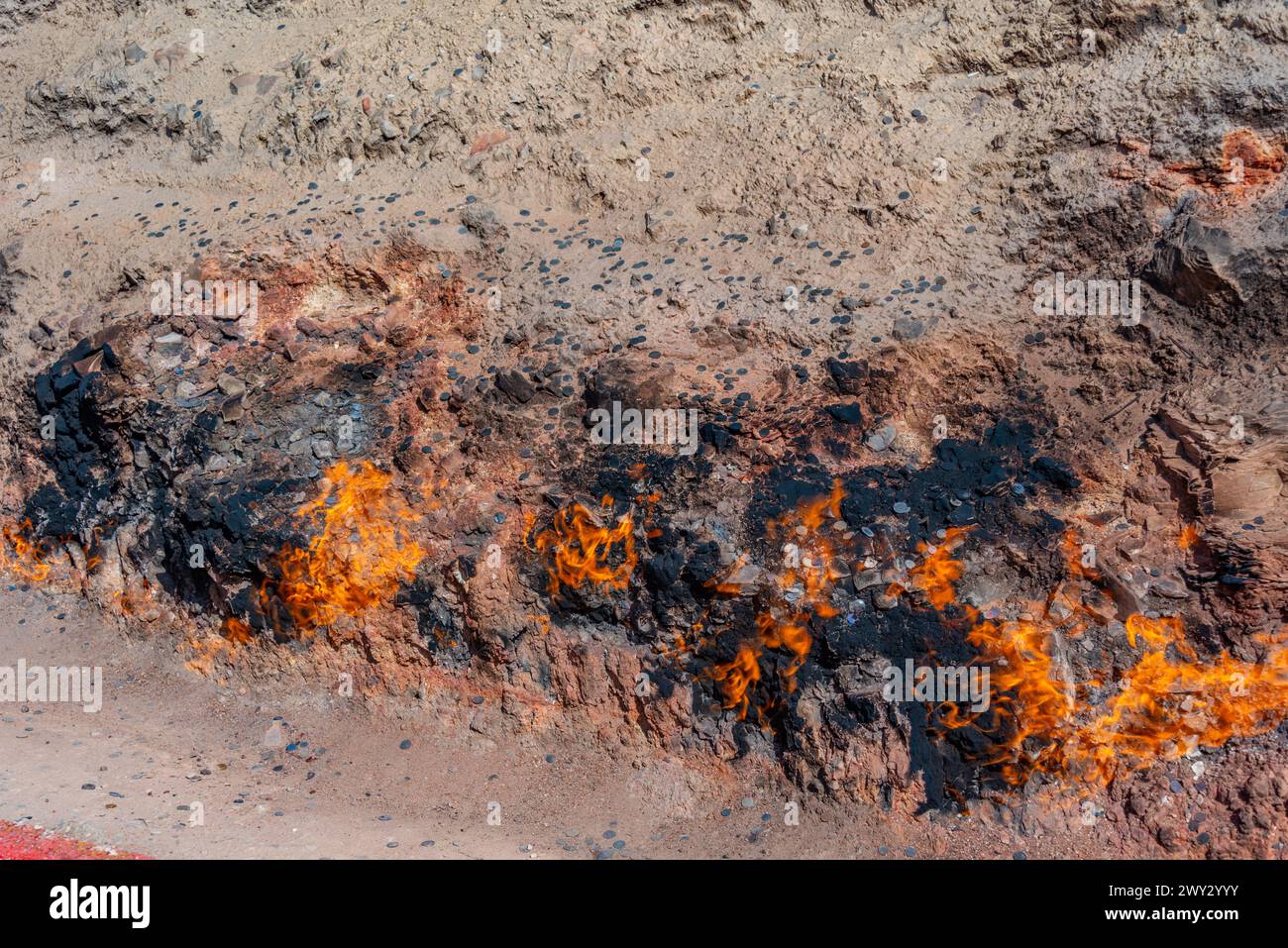 Yanar dag burning mountain hi-res stock photography and images - Alamy