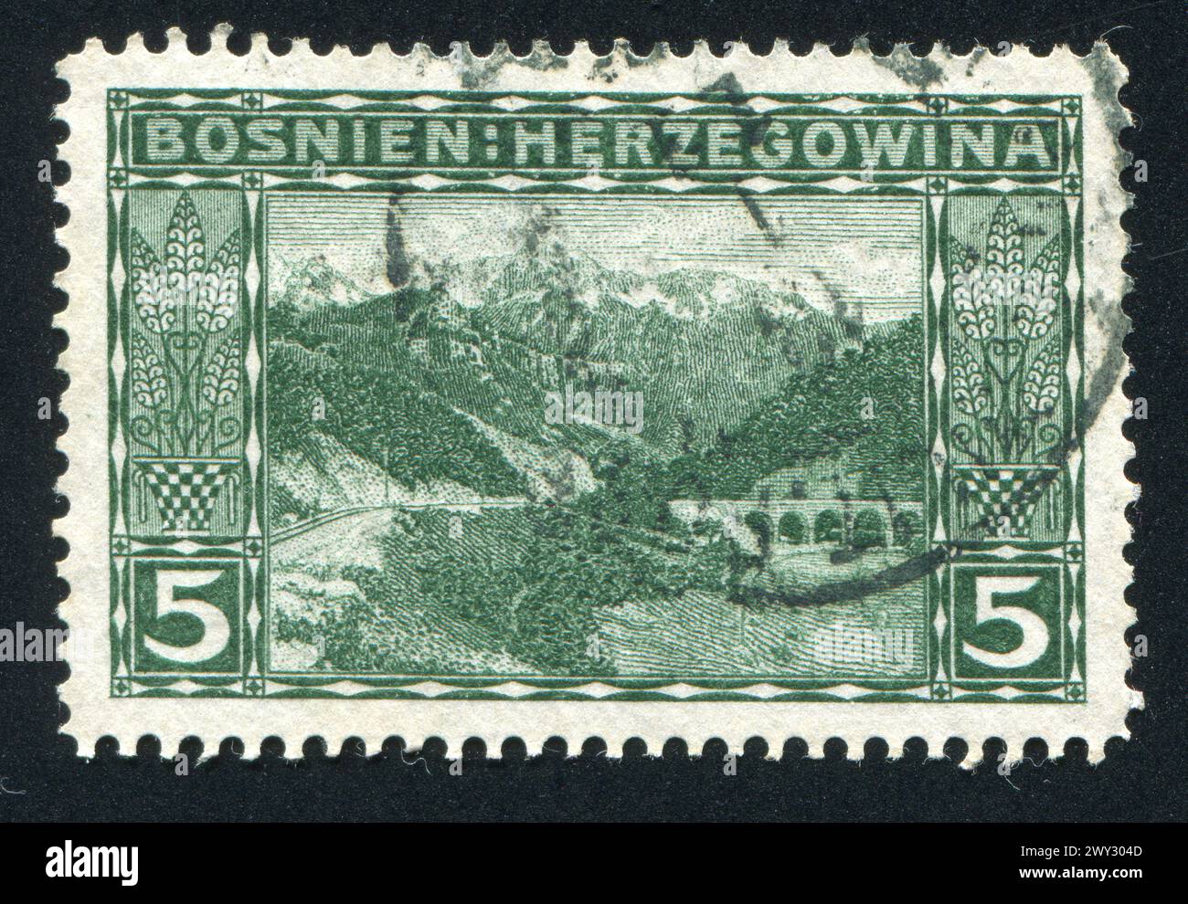 BOSNIA AND HERZEGOVINA - CIRCA 1933: stamp printed by Bosnia and ...