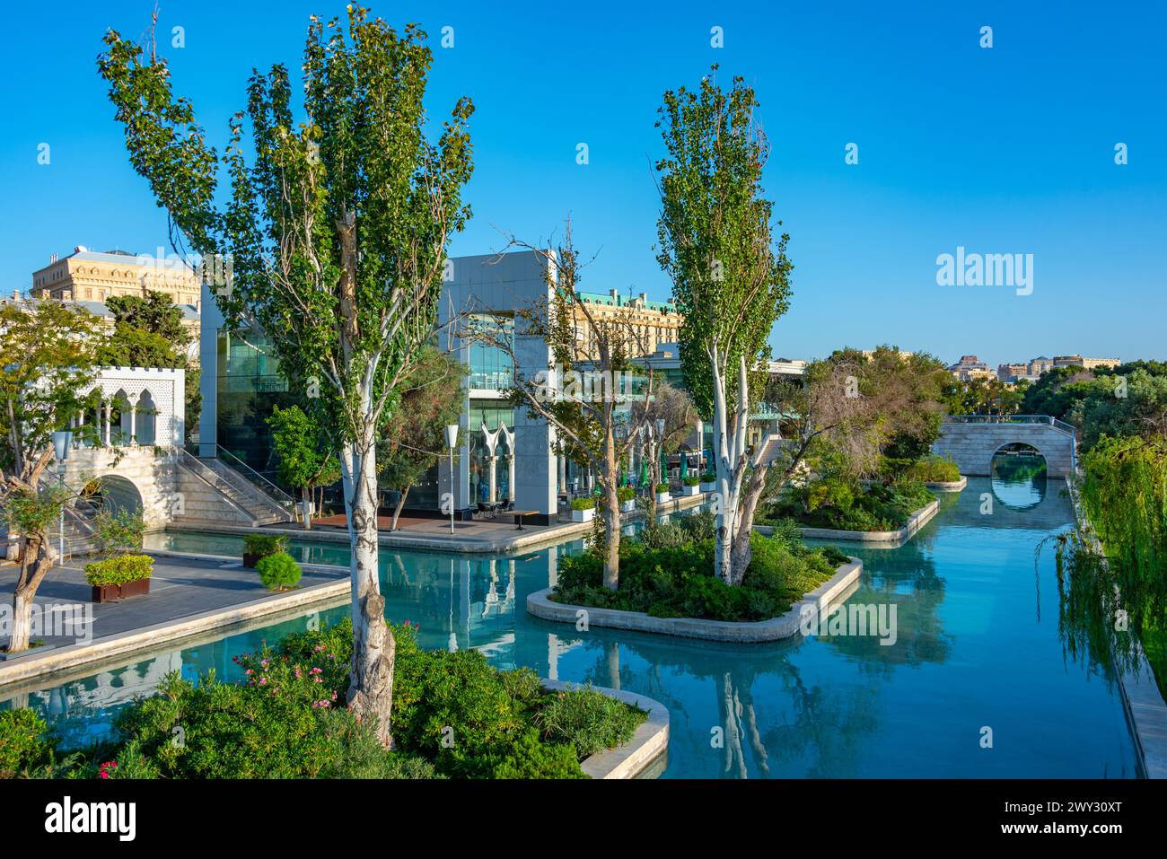 Mini Venice artificial channels in Baku, Azerbaijan Stock Photo - Alamy