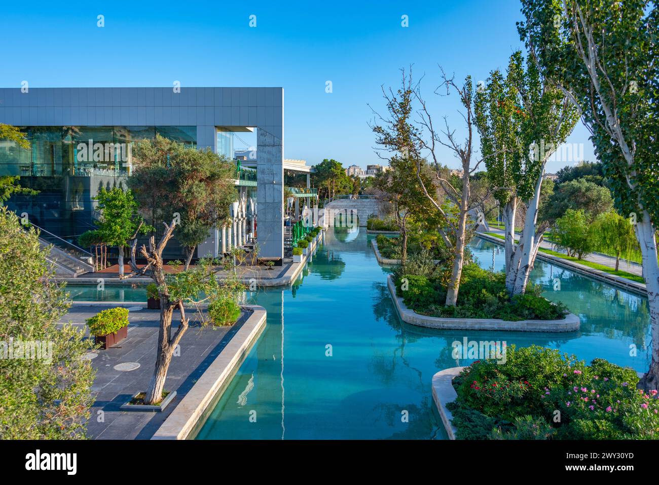 Mini Venice artificial channels in Baku, Azerbaijan Stock Photo - Alamy