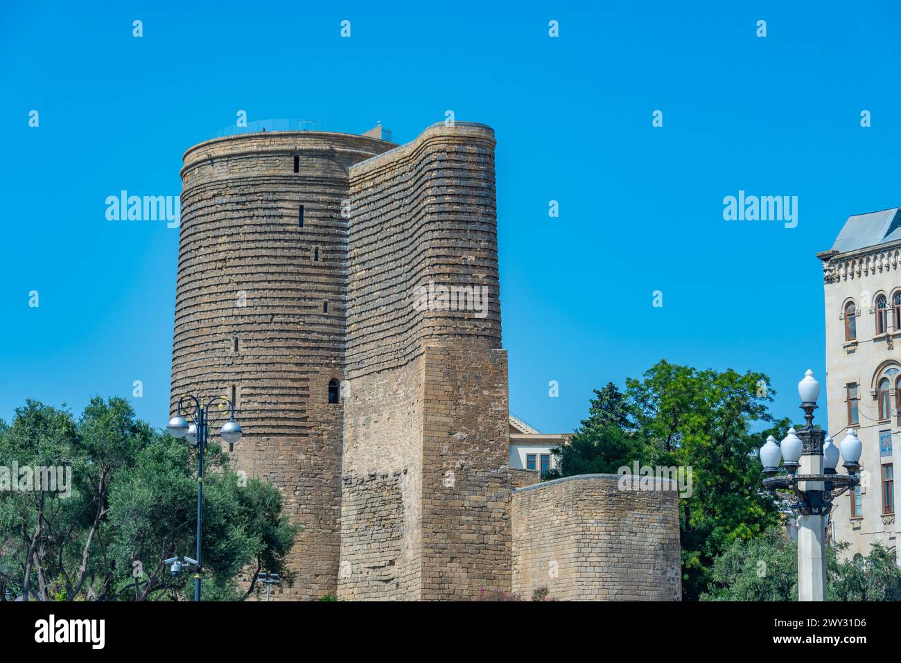 Maiden tower ruins hi-res stock photography and images - Alamy