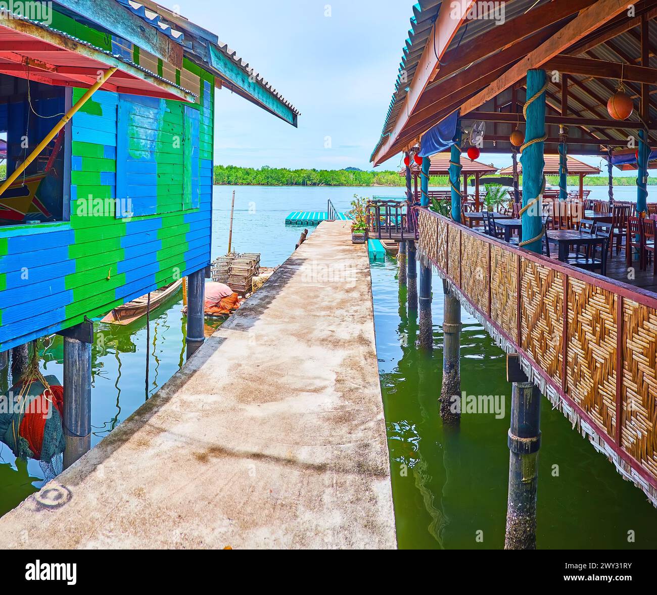 Stilt tourist resort hi-res stock photography and images - Alamy