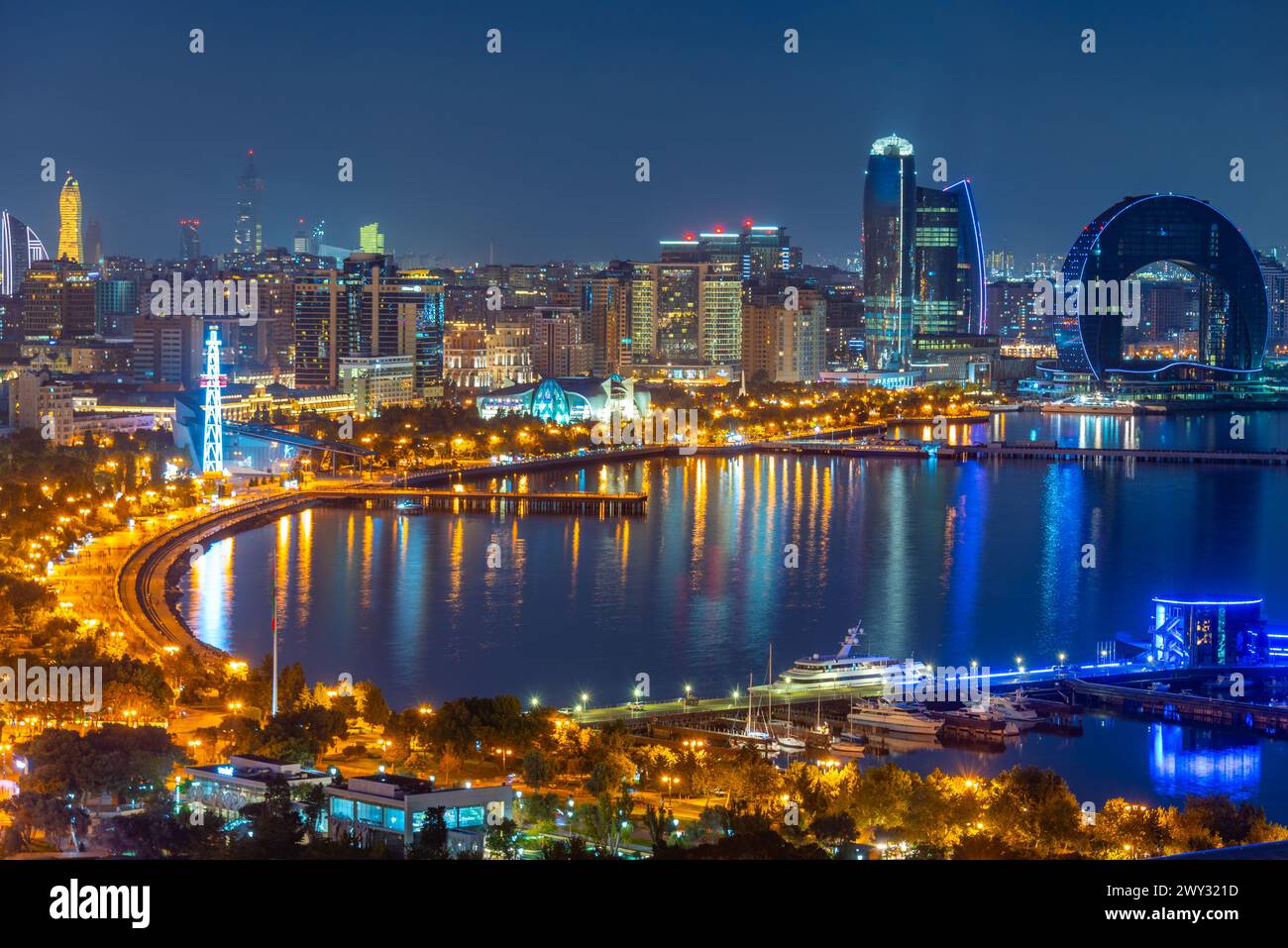 View port baku azerbaijan caucasus hi-res stock photography and images ...