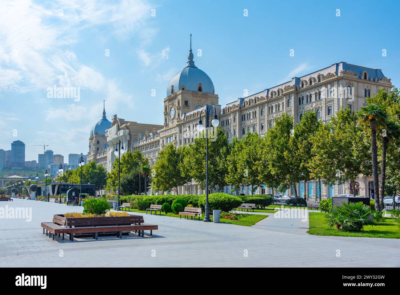 Baku fuzuli square hi-res stock photography and images - Alamy
