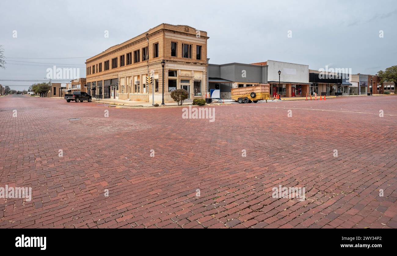Quiet brick street in the downtown area of Lamesa, Texas, USA Stock ...