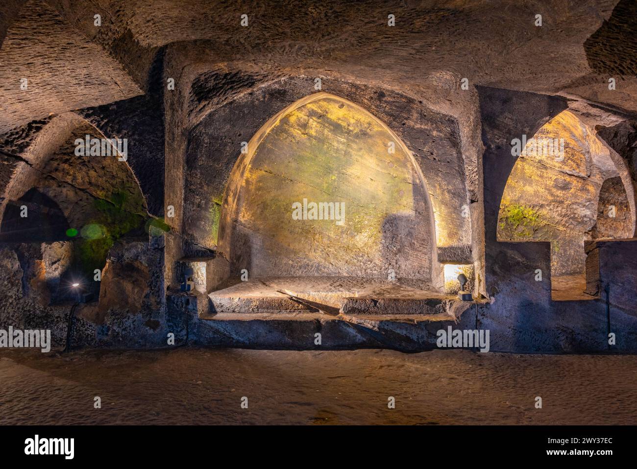Christian worship catacombs hi-res stock photography and images - Alamy