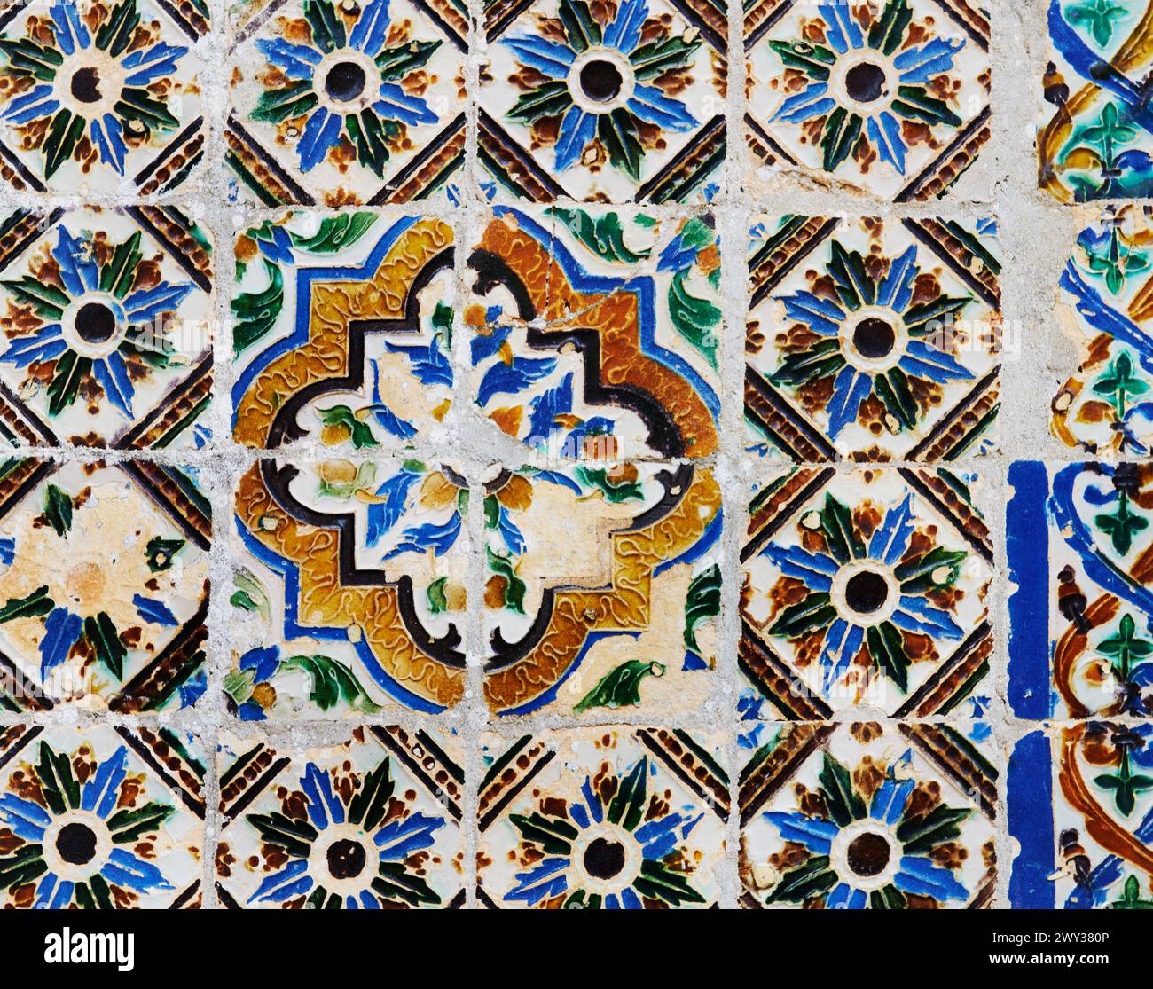 Colorful mosaic ceramic tiles hi-res stock photography and images - Alamy
