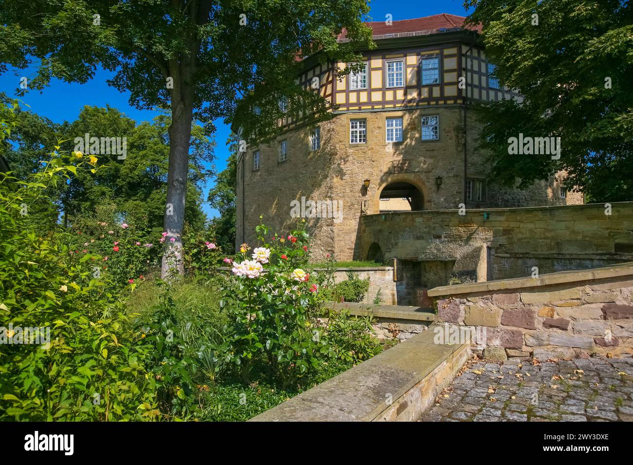 Access to the moated castle Sachsenheim, Grosssachsenheim Castle ...