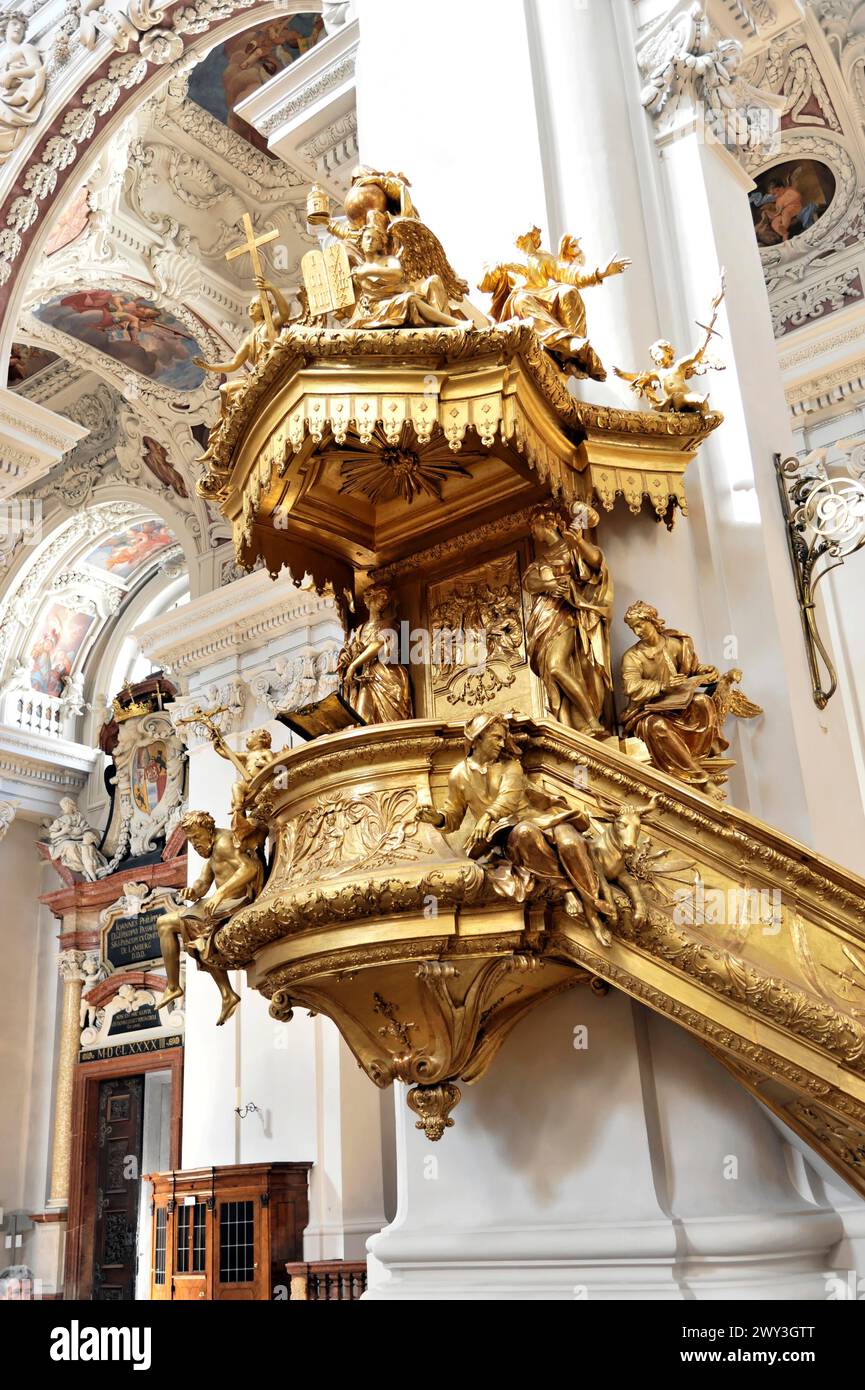 St Stephen's Cathedral, Passau, Golden baroque pulpit with angel ...