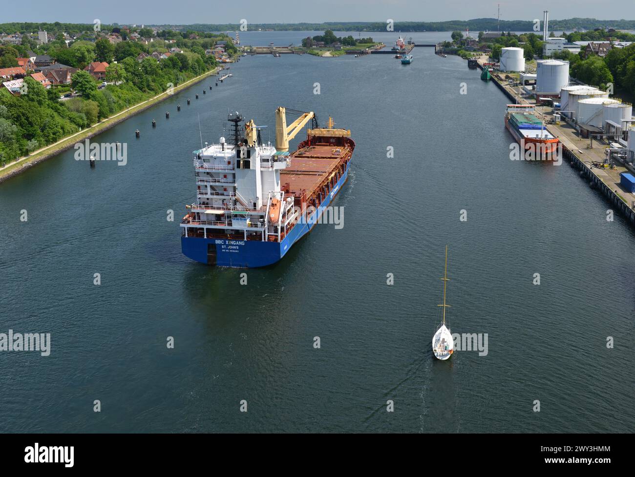 Freighter bbc xingang hi-res stock photography and images - Alamy