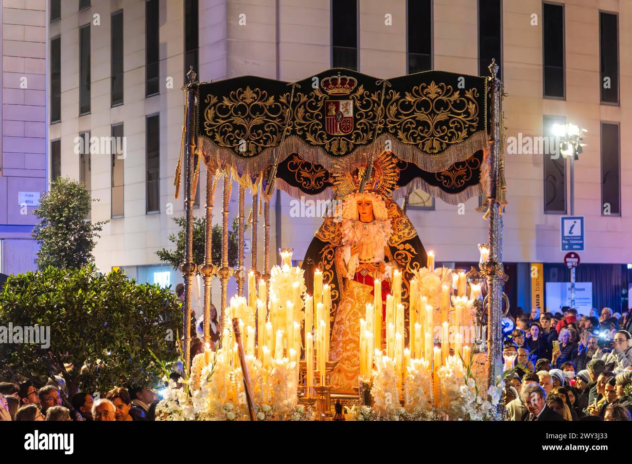 Catholic marian procession hi-res stock photography and images - Alamy