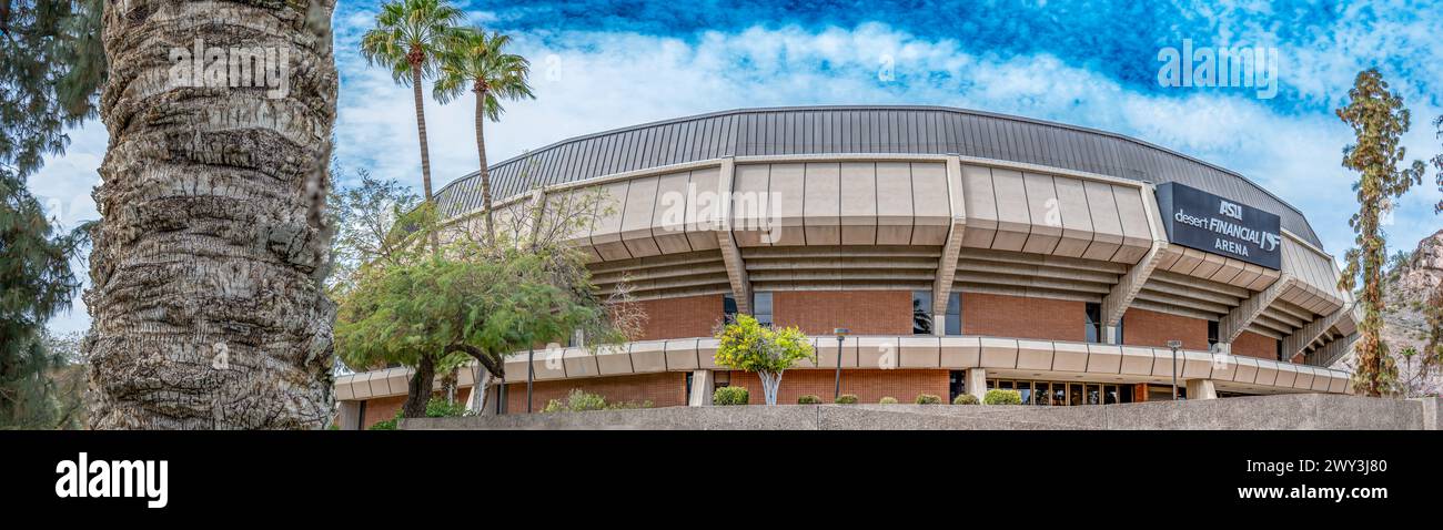 Arizona state university students hi-res stock photography and images ...