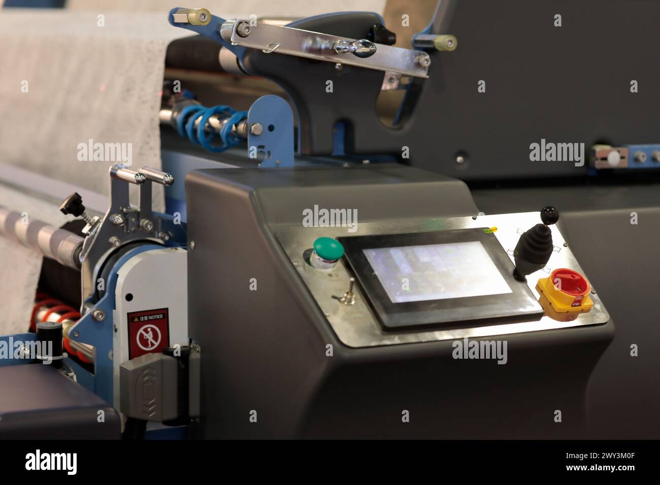 Modern weaving machine loom hi-res stock photography and images - Alamy